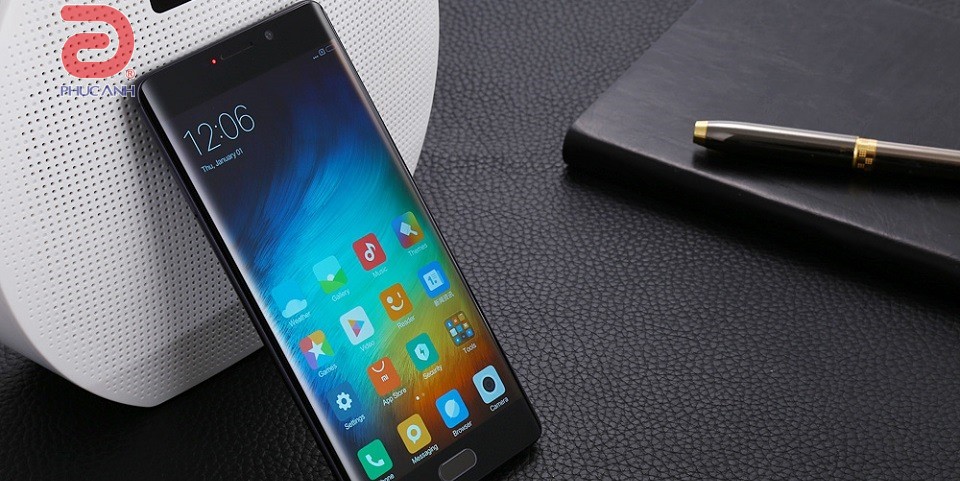 Lộ diện hình ảnh Mi Note 3 camera kép, màn hình cong, chip Snapdragon 835